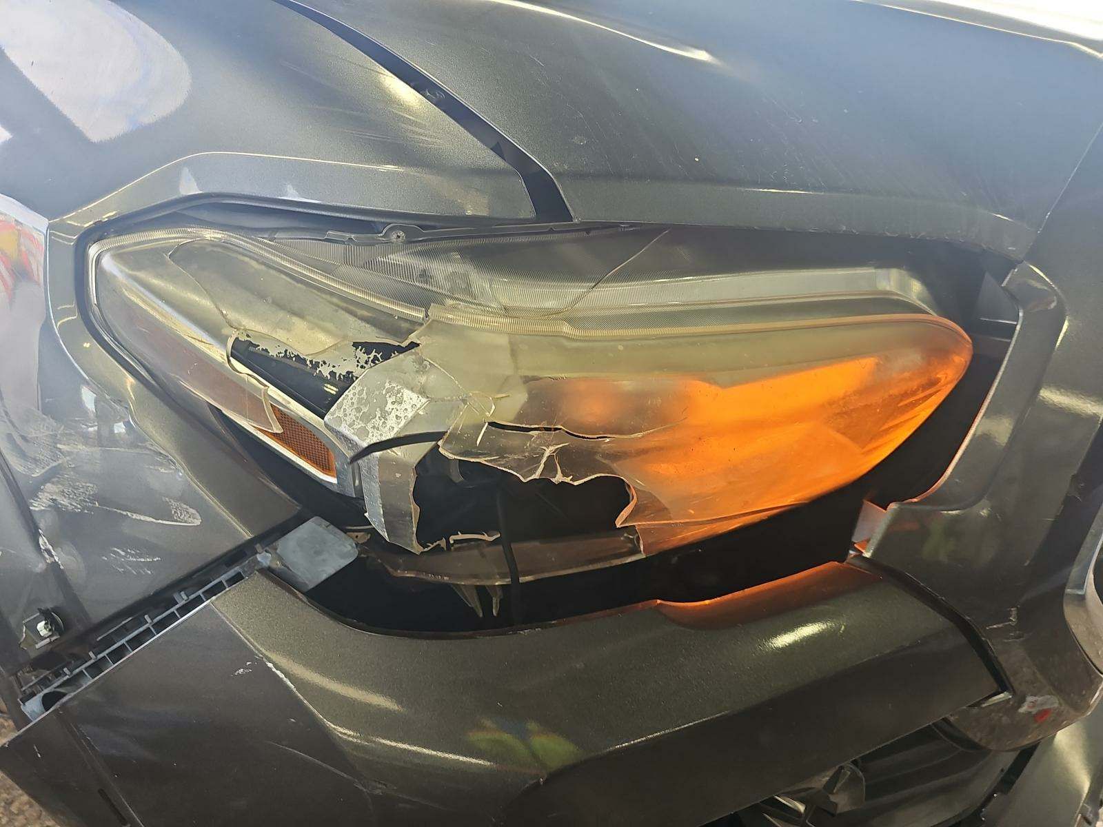 Vehicle - 20241127 2016 Toyota Tacoma 3TMAZ5CN2GM017548